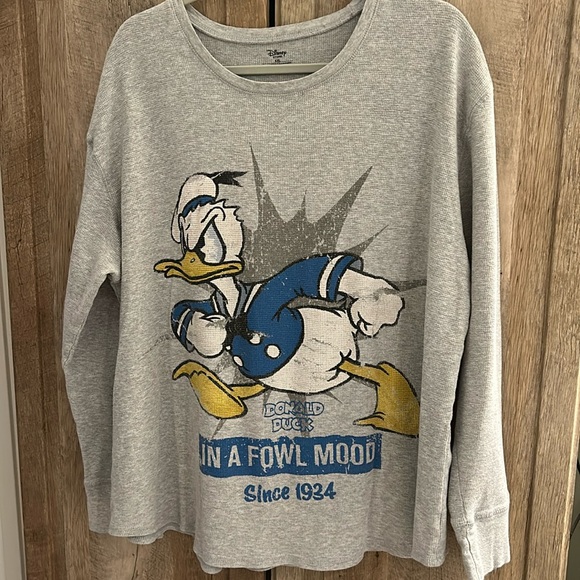 Disney | Shirts | Disney Donald Duck Grey Thermal Xxl Cotton Fowl Mood ...